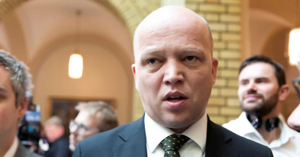 «En klam omfavnelse» | FriFagbevegelse