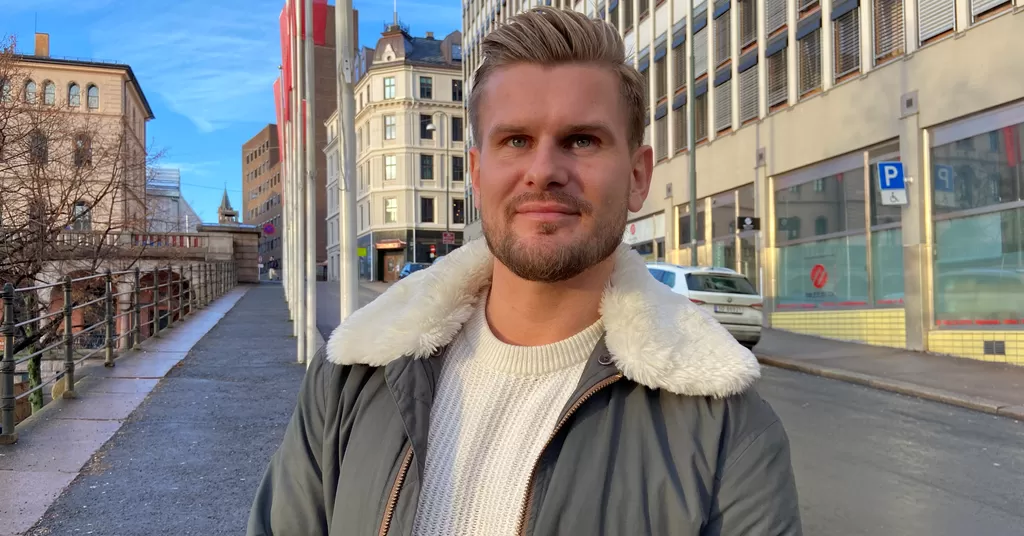 Pilot Lars Magnus jobbet et halvt år uten lønn i Ryanair: – Jeg ble ...