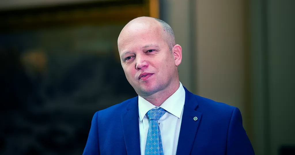 Vedum nekter å svare på om SV-samarbeid er utelukket | FriFagbevegelse Vedum nekter å svare på om SV-samarbeid er utelukket | FriFagbevegelse