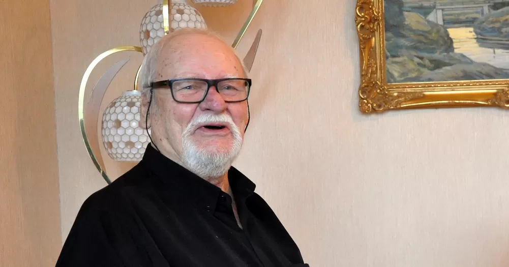 Oddvar var en av de første som reiste rundt og sikret liv og helse på ...