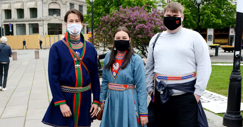 Protest mot vindmøller: Reineiere mener vindkraftutbyggerne viser dem ...