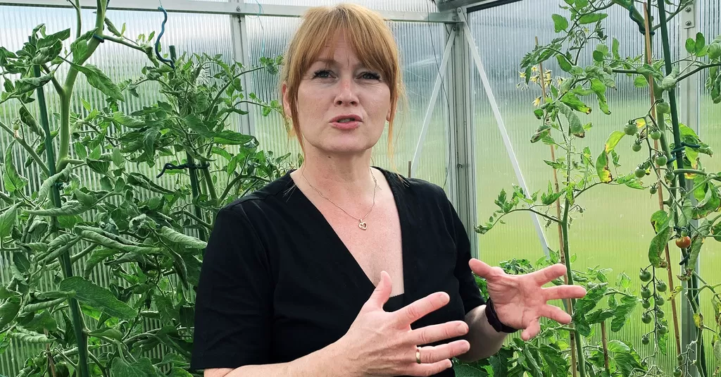 Nå er hun en av Norges mektigste. Bli bedre kjent med Kine Asper ...