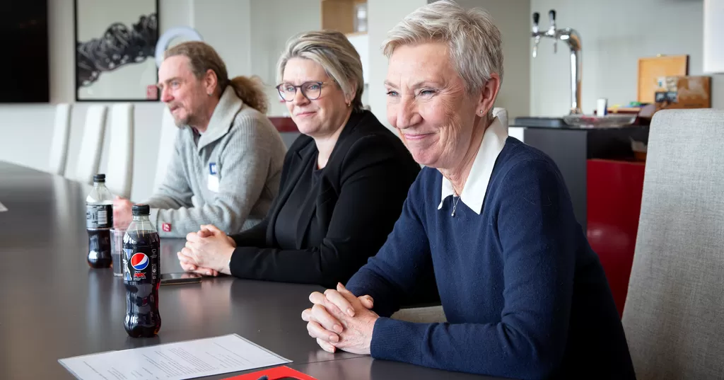 Feiret forbudet mot innleie. Nå får flere i byggebransjen fast jobb ... Feiret forbudet mot innleie. Nå får flere i byggebransjen fast jobb ...