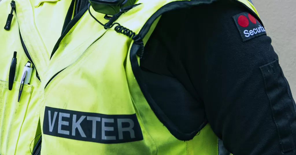 Vekter tiltalt for å ha skaffet seg seksuell omgang på jobb ...